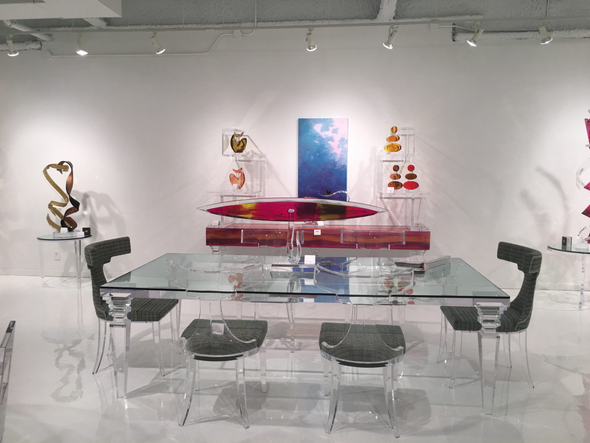 Elegant Acrylic Tables | Designer Acrylic Table for Home-Shahrooz-Art